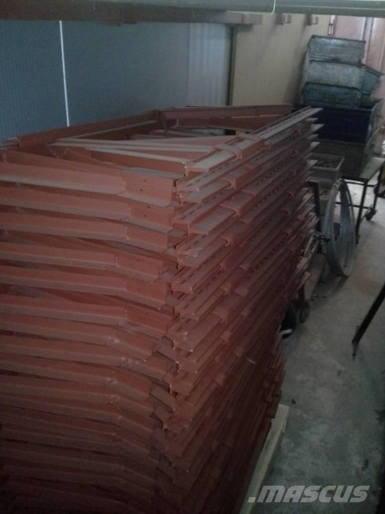 Zidarska kravata, zidarska cvinga držalo opaža - f, 2020, Slowenien ...